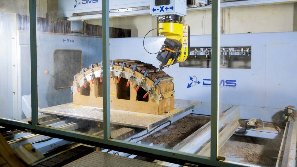 DMS Large-Envelope 5-axis Router - MachineTek