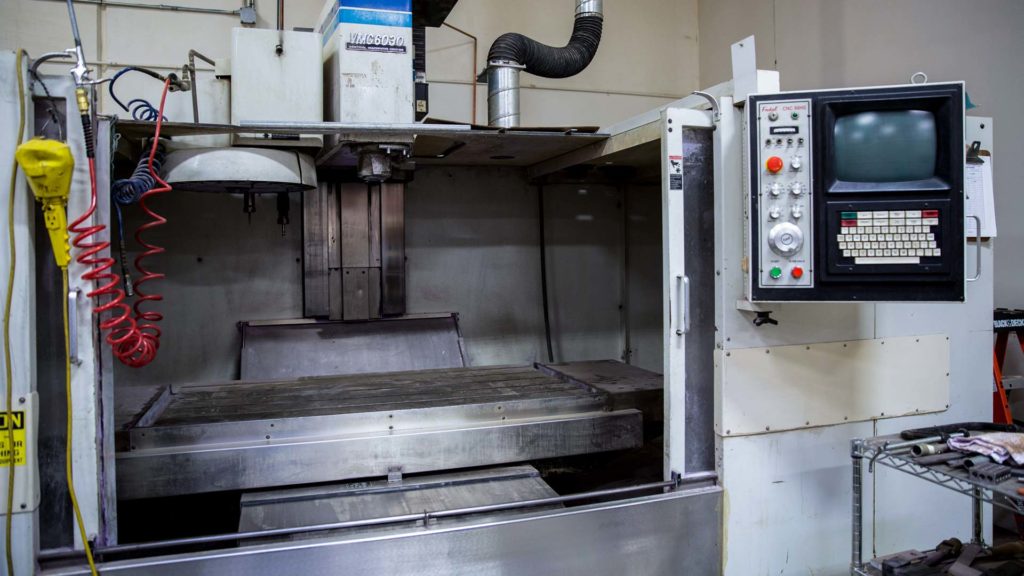 Fadal 3-axis Vertical Mill - MachineTek