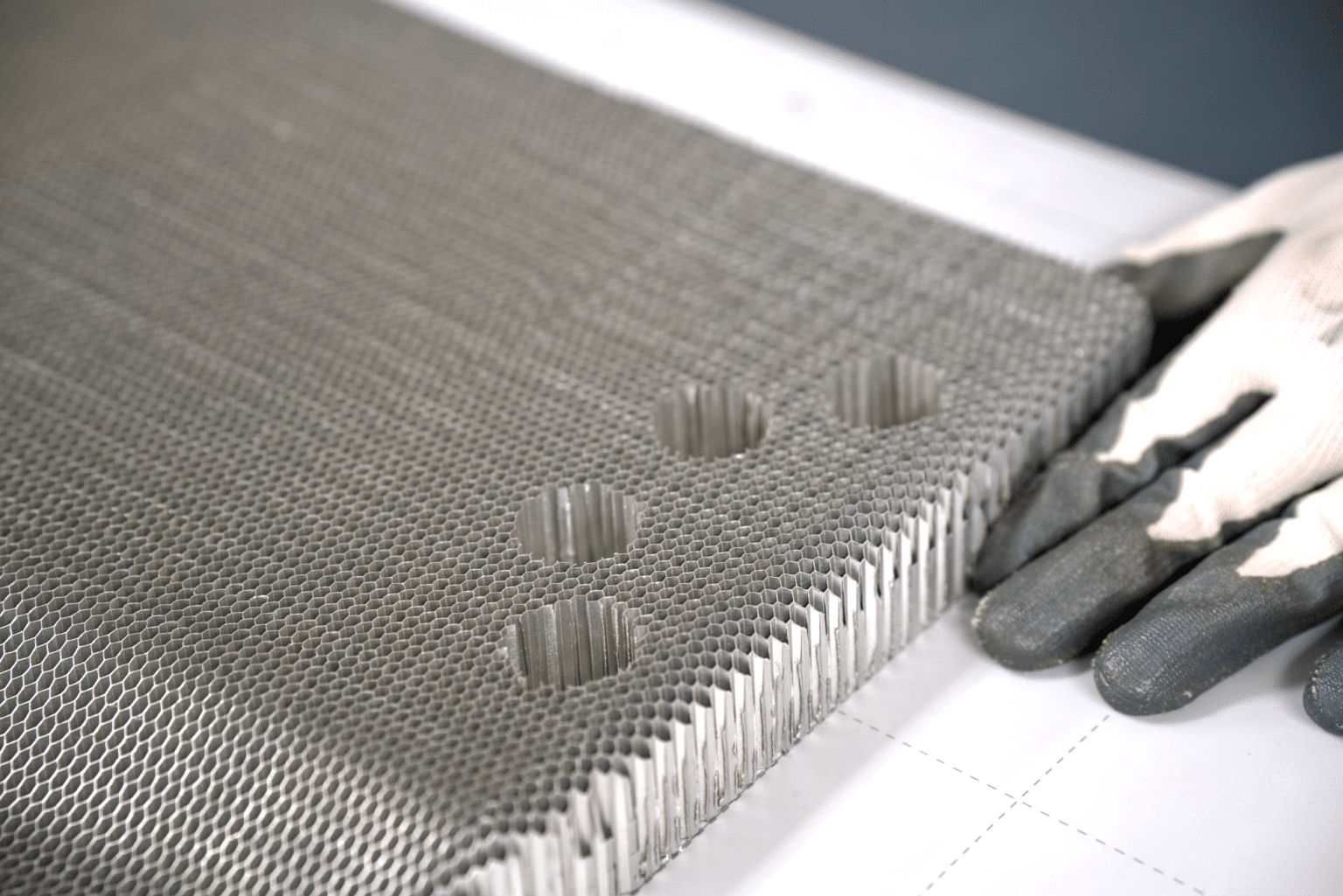 Honeycomb Fabrication - MachineTek